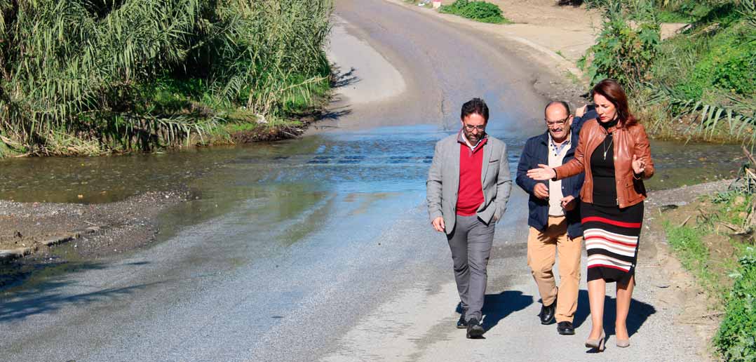 Obras del puente sobre el río Fahala - RTV Alhaurín el Grande